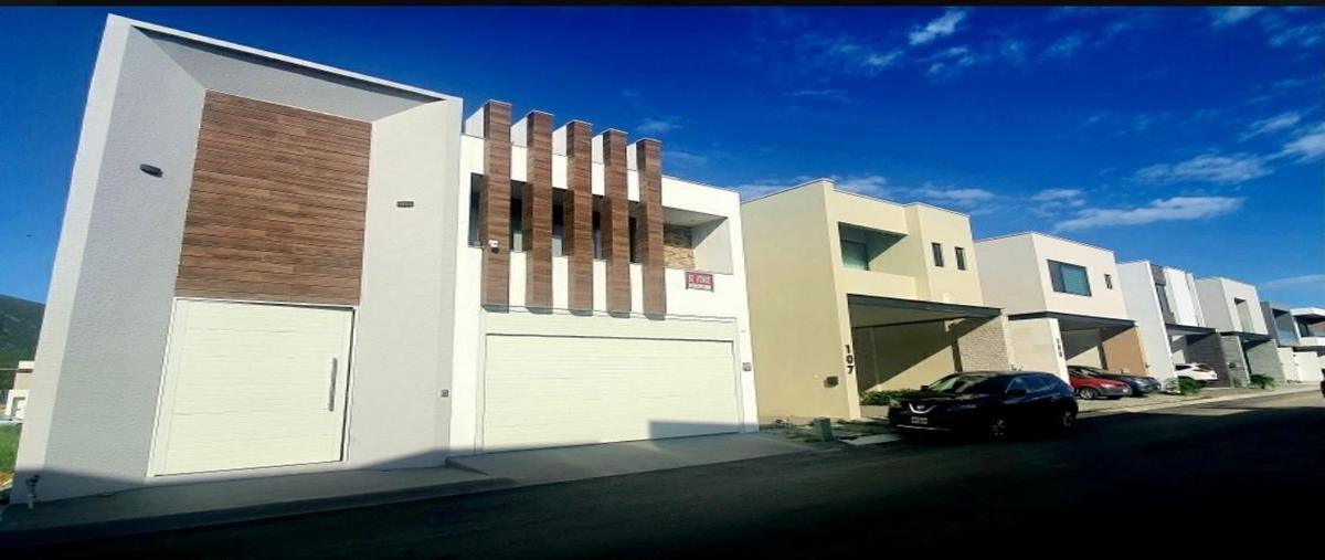 Casa en Amorada Privada Residencial, S..., Amorad... - Propiedades.com