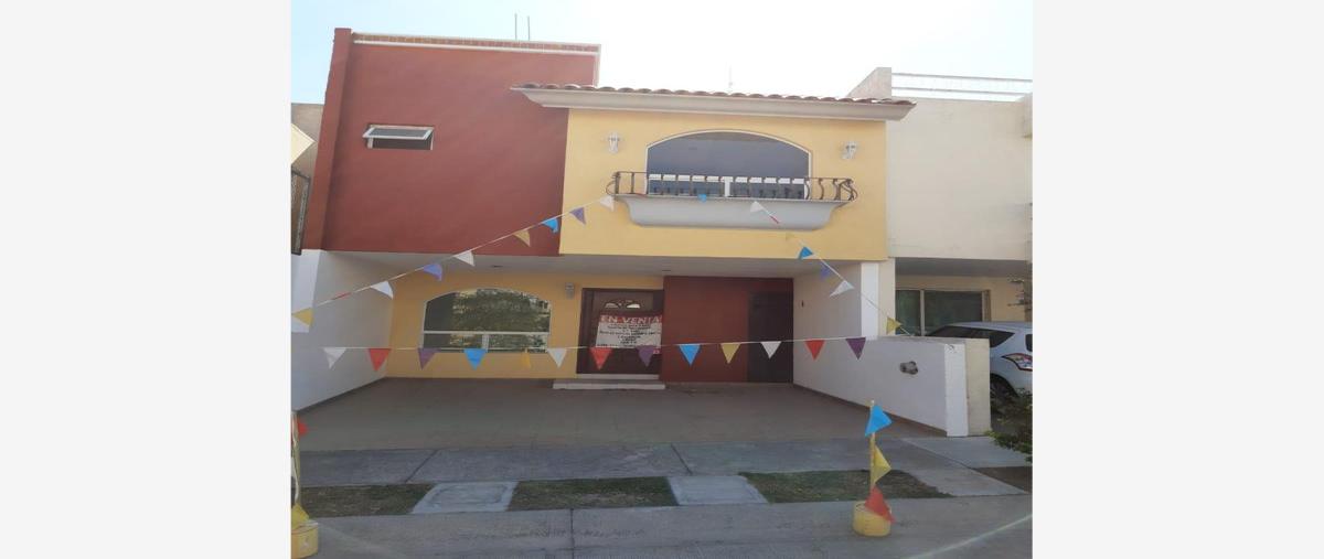 Casa en Av. Guadalupe ., Guadalupe Inn, Jalisco e... - Propiedades.com