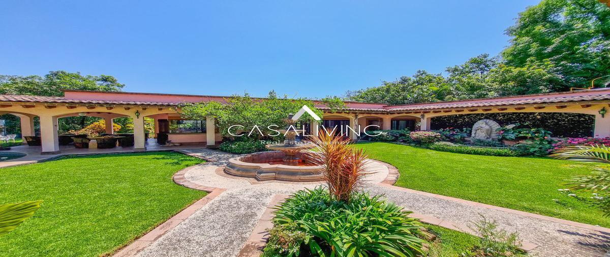 Casa en Camino Real a Jalmolonga, Malinalco, Méxi... - Propiedades.com