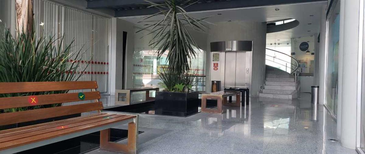 Local en Circuito Plaza Esmeralda, Plazas del Con... - Propiedades.com