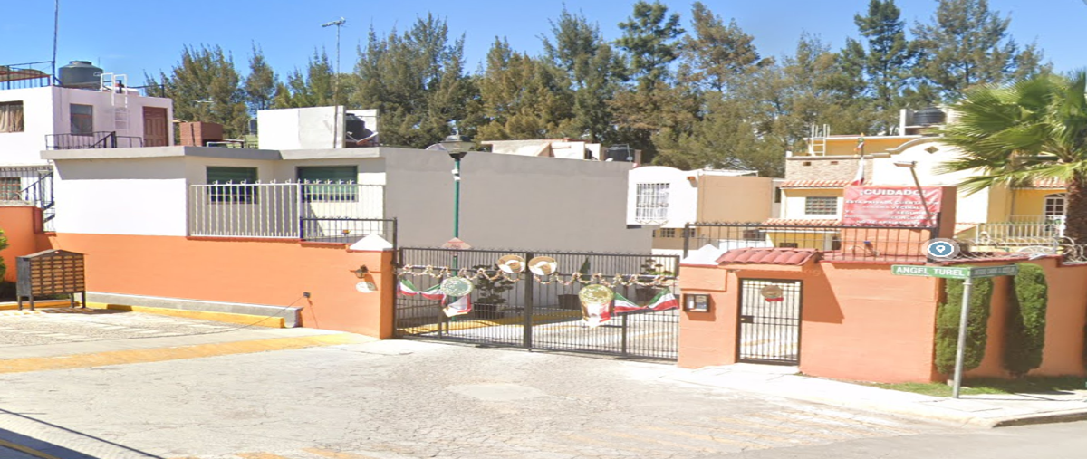 Casa en Privada Angel Turel, Claustros de San Mig... - Propiedades.com