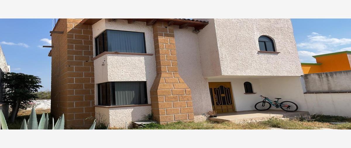 Casa en Hacienda Grande, Querétaro en Renta ID 2... - Propiedades.com