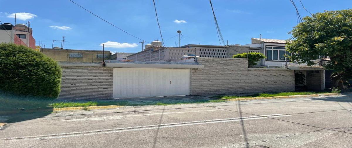 Oficina en Paula Nava 62, Magisterial Vista Bella... - Propiedades.com