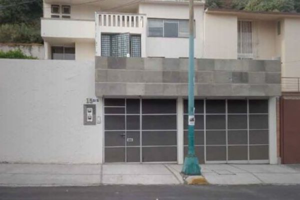 Casa en DE LOS BUHARROS 15, Lomas de las Águilas,... - Propiedades.com