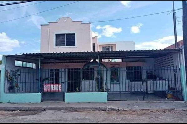 Se vende casa en 125, Colonia Serapio Rendón, C.P. 97285