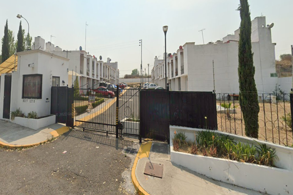 Casa en Avenida Monte Sur, Ricardo Flores Magón, ... - Propiedades.com