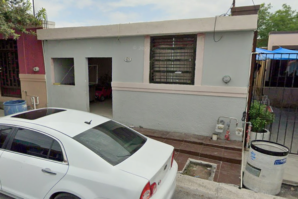 Venta de casa en Villa Cataluña, Colonia Villas de San Carlos, C.P. 66644