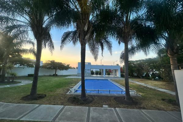 Se renta departamento en Av. Santuario de Guadalupe, número 1072 ...