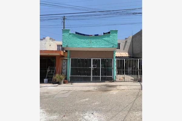 Venta de casa en Aguijón #777, Colonia Las Abejas, C.P. 22245