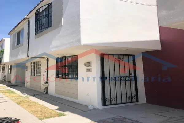 Venta de casa en condominio en AGUSTIN GONZALEZ MEDINA #4801, Colonia ...