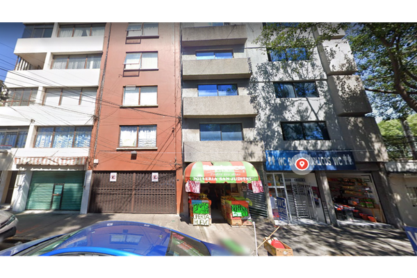 Se vende edificio en Alfonso XIII, Colonia Alfonso XIII