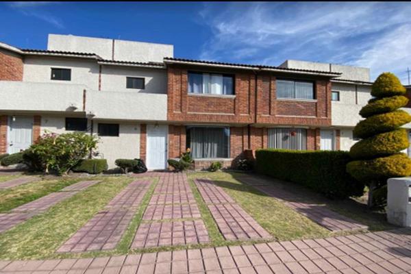 Casa en venta disponible en alfredo del mazo, Colonia Científicos, C.P ...