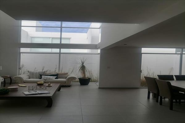 Venta casa en ALTTURIA, Colonia Zibatá, C.P. 76269