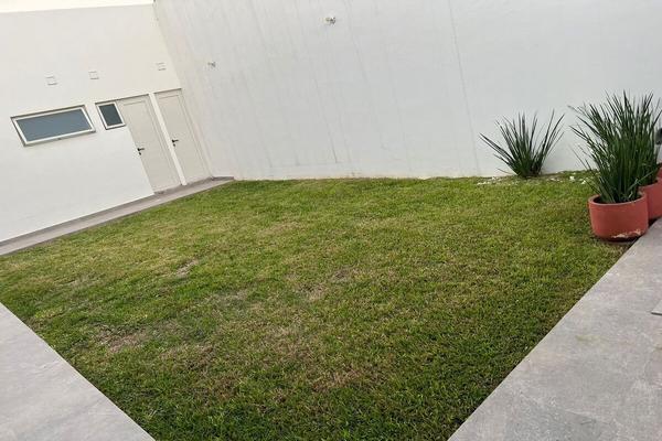Casa en Amorada, Amorada Privada Residencial, Nue... - Propiedades.com