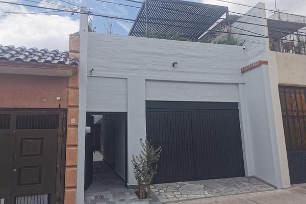 Casa en venta, Antonio Arias Bernal, Colonia Guadalupe, C.P. 20059