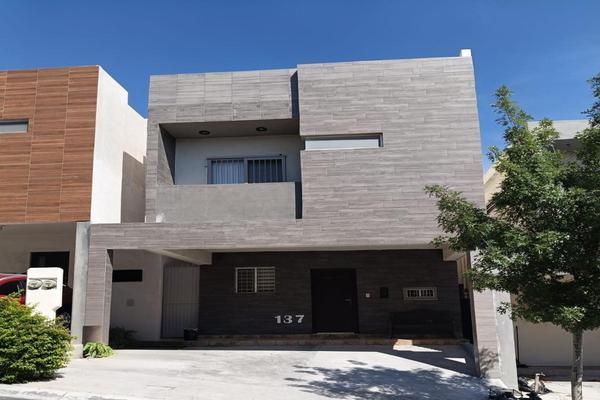 Casa disponible en renta en , Colonia Ápice Dos, C.P. 66365