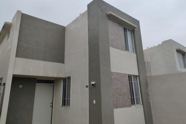 Renta casa en , Colonia Avatares de Apodaca, C.P. 66623