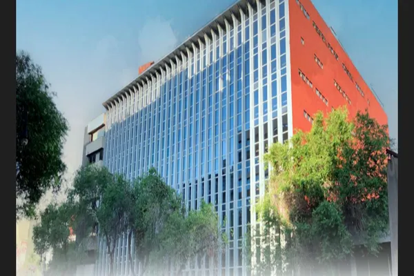 Edificio en renta disponible en Av. 20 de Noviembre #195, Colo...