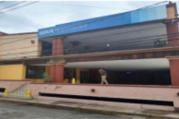 Edificio en Av. del Retablo, El Retablo, Querétar... - Propiedades.com