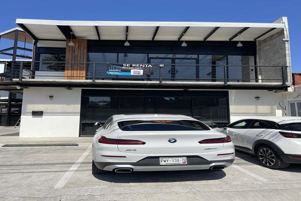 Local en Av. Guillermo Prieto, Hacienda las Palom... - Propiedades.com