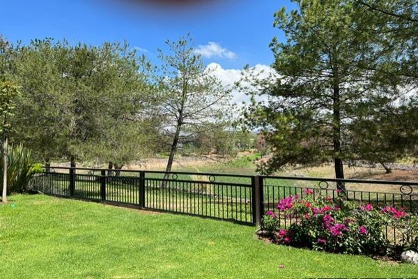 Casa en renta disponible en Boulevard Country Club Gran Jardin, Colonia ...