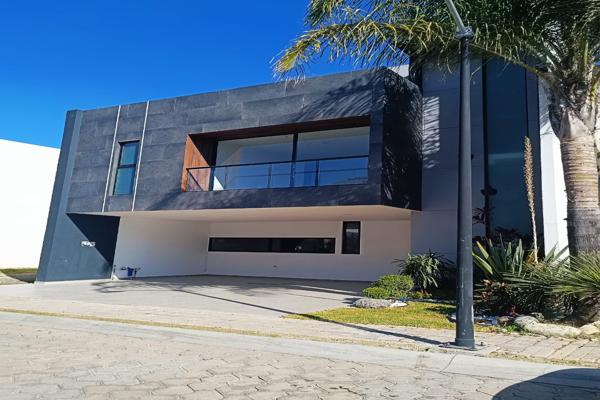 Se vende casa en Blvd. de los Volcanes, Lomas de Angelópolis, 72865 ...
