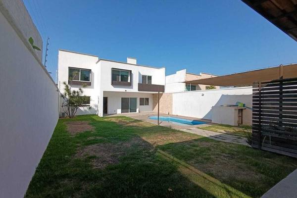 Casa en venta disponible en Burgos, Colonia Burgos, C.P. 62584
