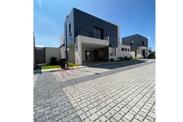 Casa disponible en venta en Calle Proyecto #112, Colonia Lázaro ...