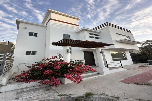 Casa en venta, Callejón colima, Colonia Cubillas Sur, C.P. 22045