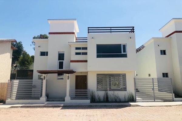 Venta casa en Callejón Colima, Colonia Gabilondo, C.P. 22044