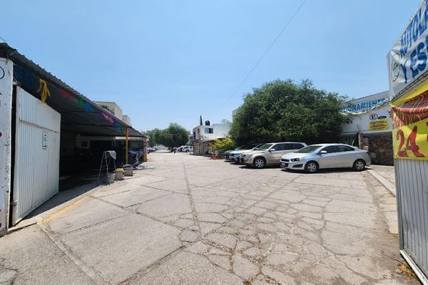 Terreno Comercial en Calzada Aurora, San Miguel d... - Propiedades.com