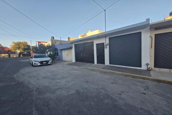 Se renta casa en , Colonia Casa Blanca, C.P. 52175