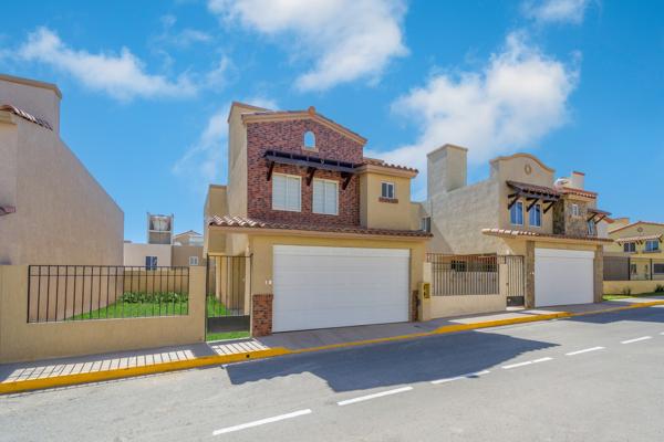 Casa en venta, Boulevard Santa Catarina Manzana 1, Real Madeira, 42111 ...