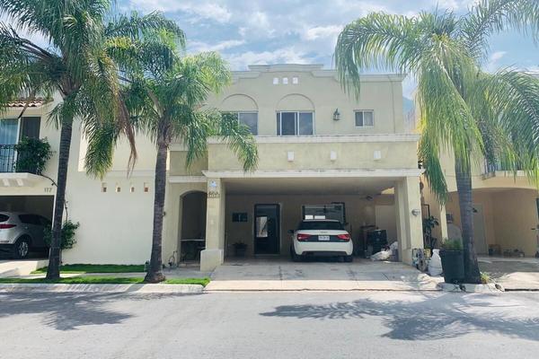 Casa en renta, cedro, Colonia Colinas del Huajuco, C.P. 64988