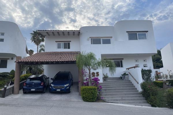 Venta casa en Circuito Balcones, Colonia Balcones de Juriquilla, C.P. 76230