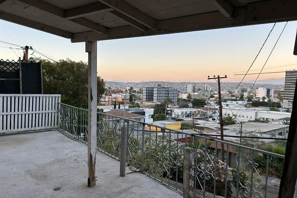 Casa disponible en venta en colima, Colonia Madero (Cacho), C.P. 22040
