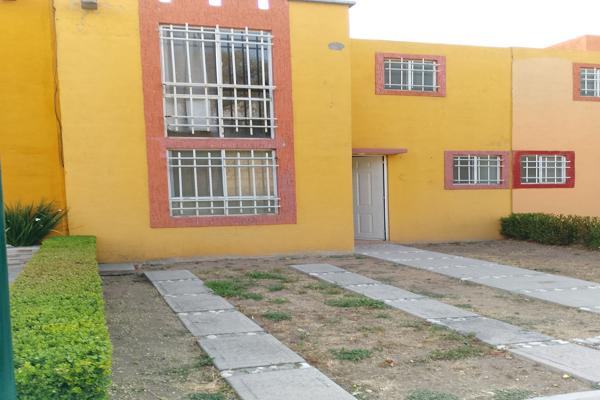 Venta casa en Conjunto condominal Paseos del Campestre, Colonia Punta ...