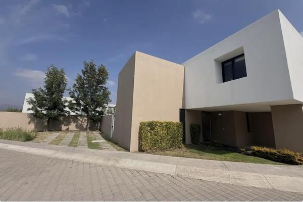 Renta de casa en , Colonia Cumbres del Lago, C.P. 76230