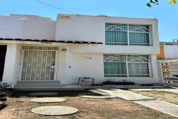Casa disponible en venta en De la alegria, Colonia Villas Perisur, C.P ...