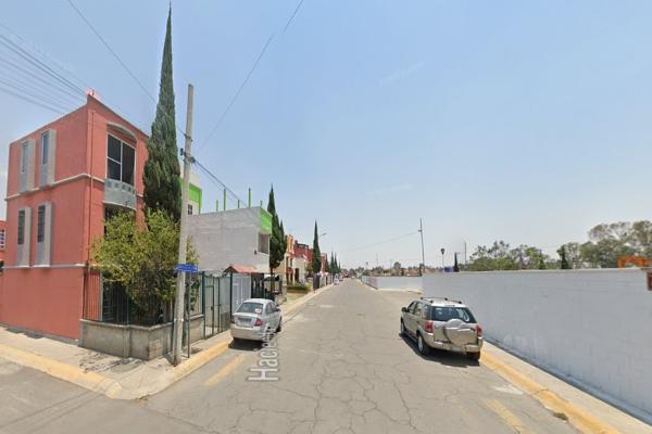 Se vende casa Hacienda de los Ahuehuetes #s/n, Colonia Haciend...