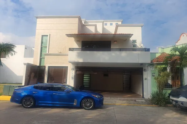 Renta de casa en , Colonia El Country, C.P. 86039