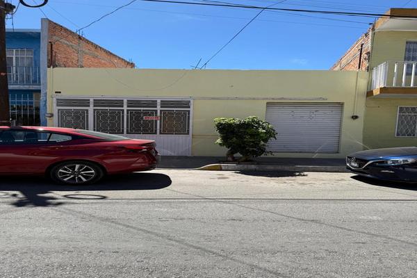 Venta de casa , Colonia El Llanito, C.P. 20240