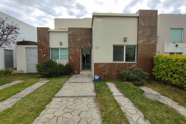Casa en Enrique Limón Diaz 200, Bosques de Santa ... - Propiedades.com