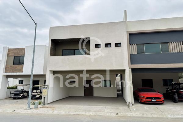 Se vende casa en , Colonia Estancias Valle de Plata, C.P. 66609