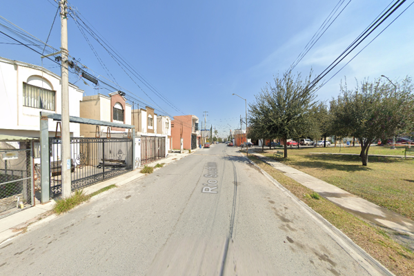 Venta casa en Río Suchiate, Colonia Jardines de Huinalá, C.P. 66640