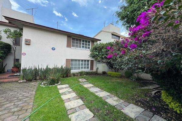 Casa disponible en venta en C. P.º de La Soledad, Lomas Verdes, 53178 ...
