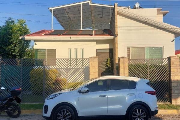 Casa en Fraccionamiento Vergeles de Oa..., Vergel... - Propiedades.com