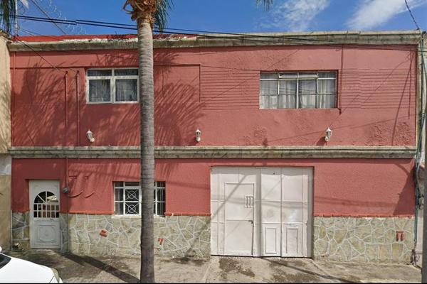 Renta casa en , Colonia Guadalajara Centro, C.P. 44100
