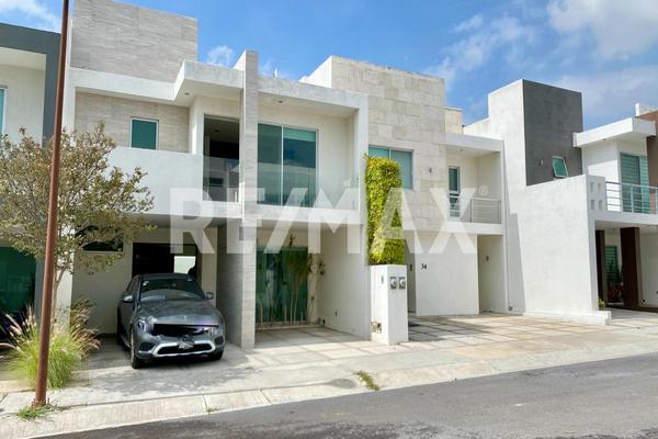 Casa en Hacienda Santa Fe, Juriquilla Santa Fe, Q... - Propiedades.com