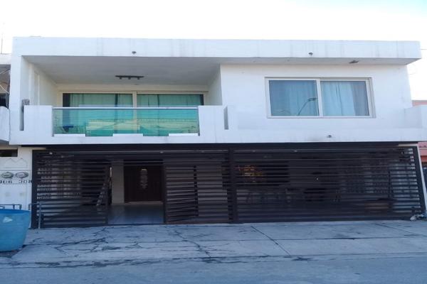 Casa en HIERRO, Fuentes de Guadalupe, Nuevo León ... - Propiedades.com